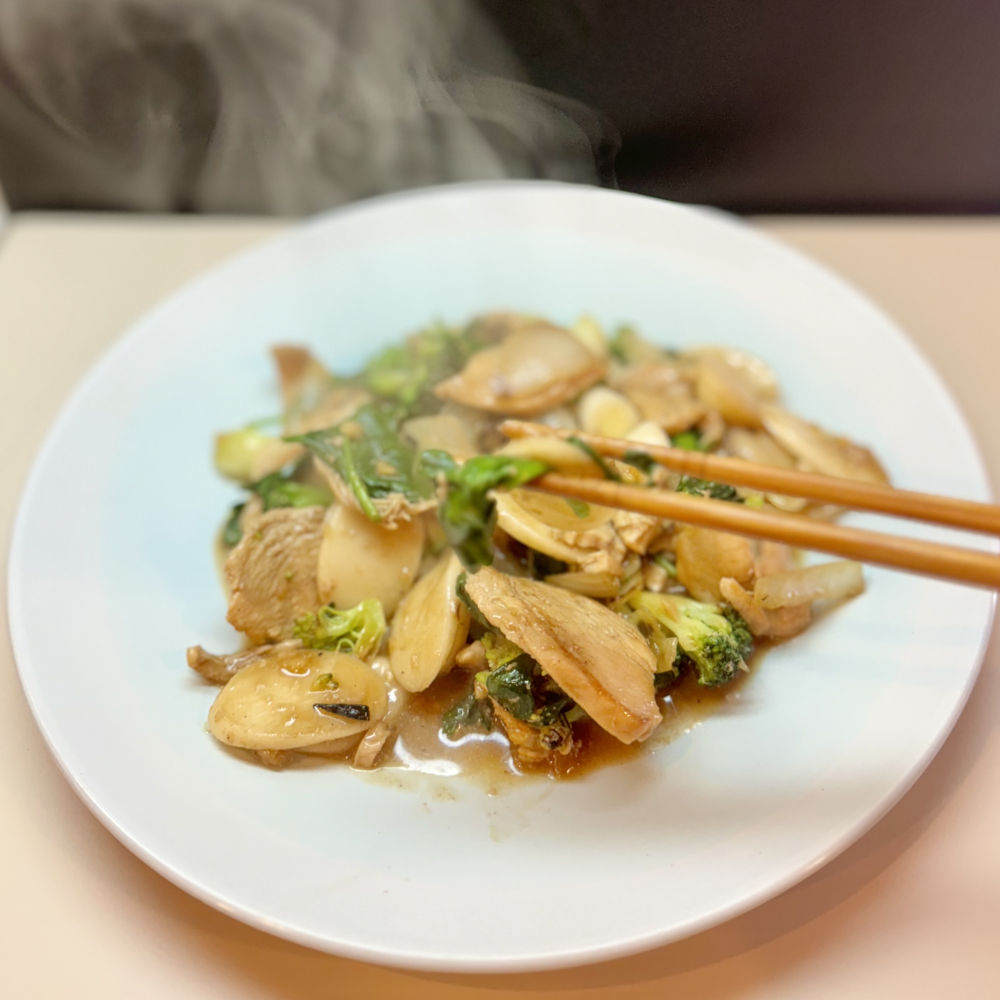 Rice Cake Stir Fry with Chicken and Veggies - Dinner at the Franzens